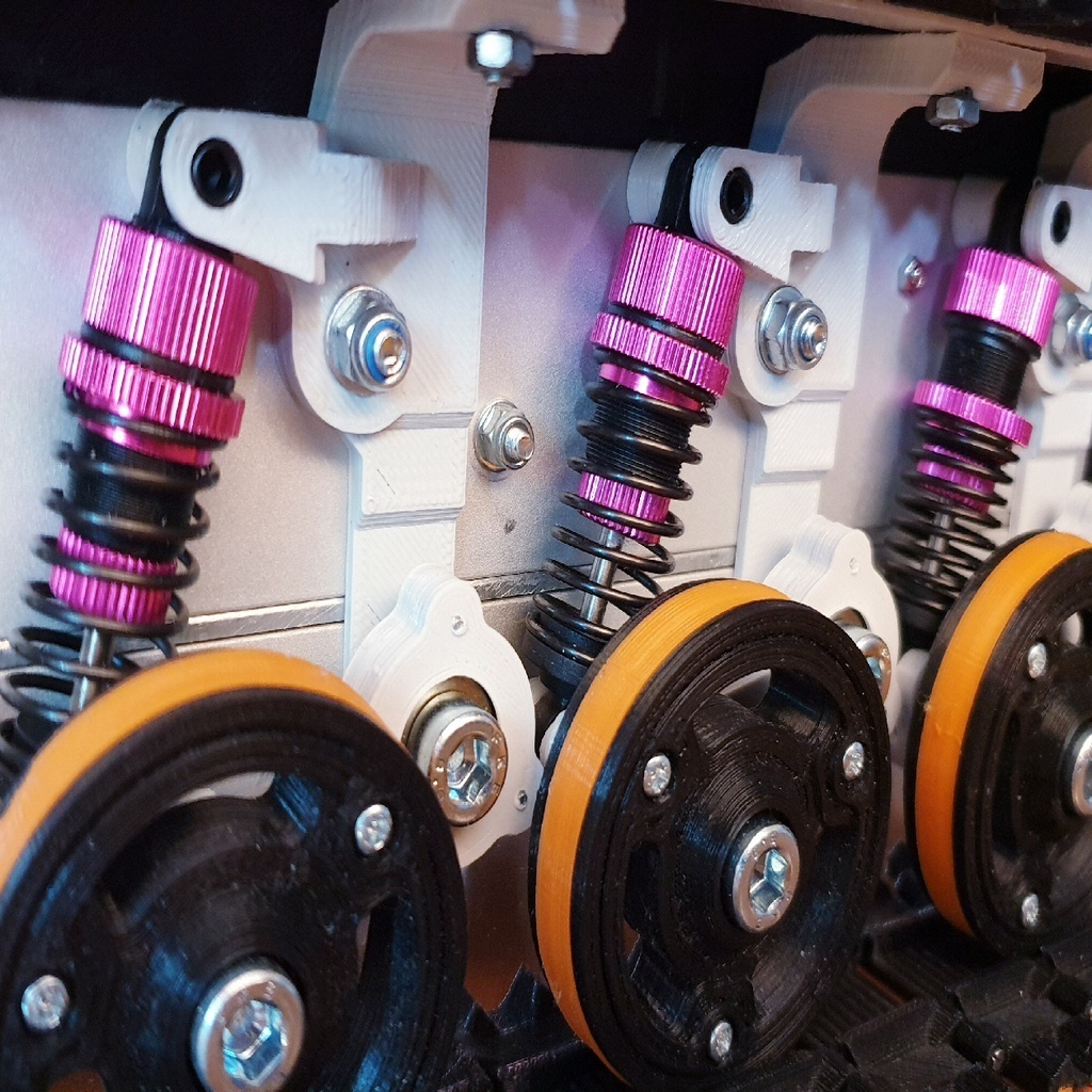 Free 3D file Tank RC. Suspension 2.0 (upgrade) 🪖・3D printing idea to ...