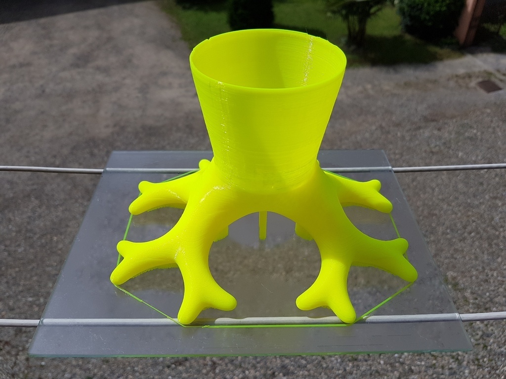 Free 3D file Vase root・3D printer model to download・Cults