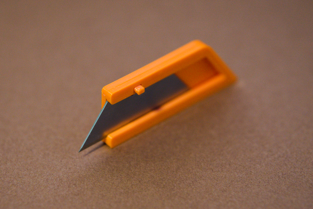 Free 3D file Utility Blade Holder with Linerlock・3D printer design to ...