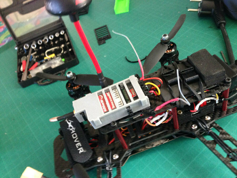 Free 3D file ImmersionRC 600mw vTX protection case・3D printable design ...