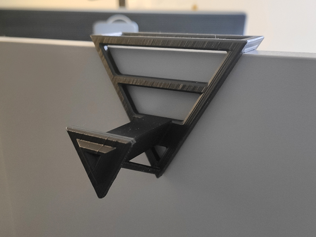 Free 3D file Triangular Headphone Hanger・3D printing design to download ...