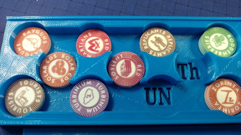 Free 3D file Crayon Rails Tokens Holder 🖍️・3D printer design to ...