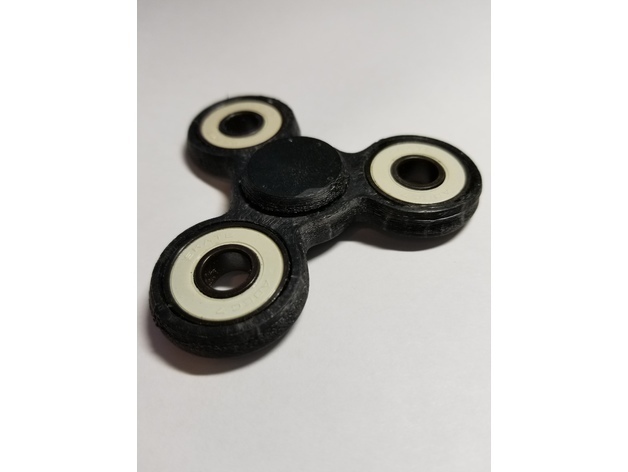 Free 3D file Fidget Spinner with caps・3D printing model to download・Cults