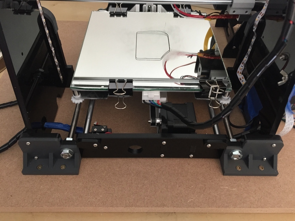 Archivo 3D gratis Soportes de montaje Anet A8 🧞‍♂️・Diseño por impresión ...