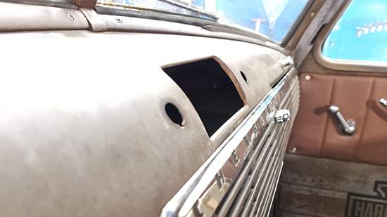 Free 3D file Air suspension panel for Chevrolet 3100 1948・Object to ...