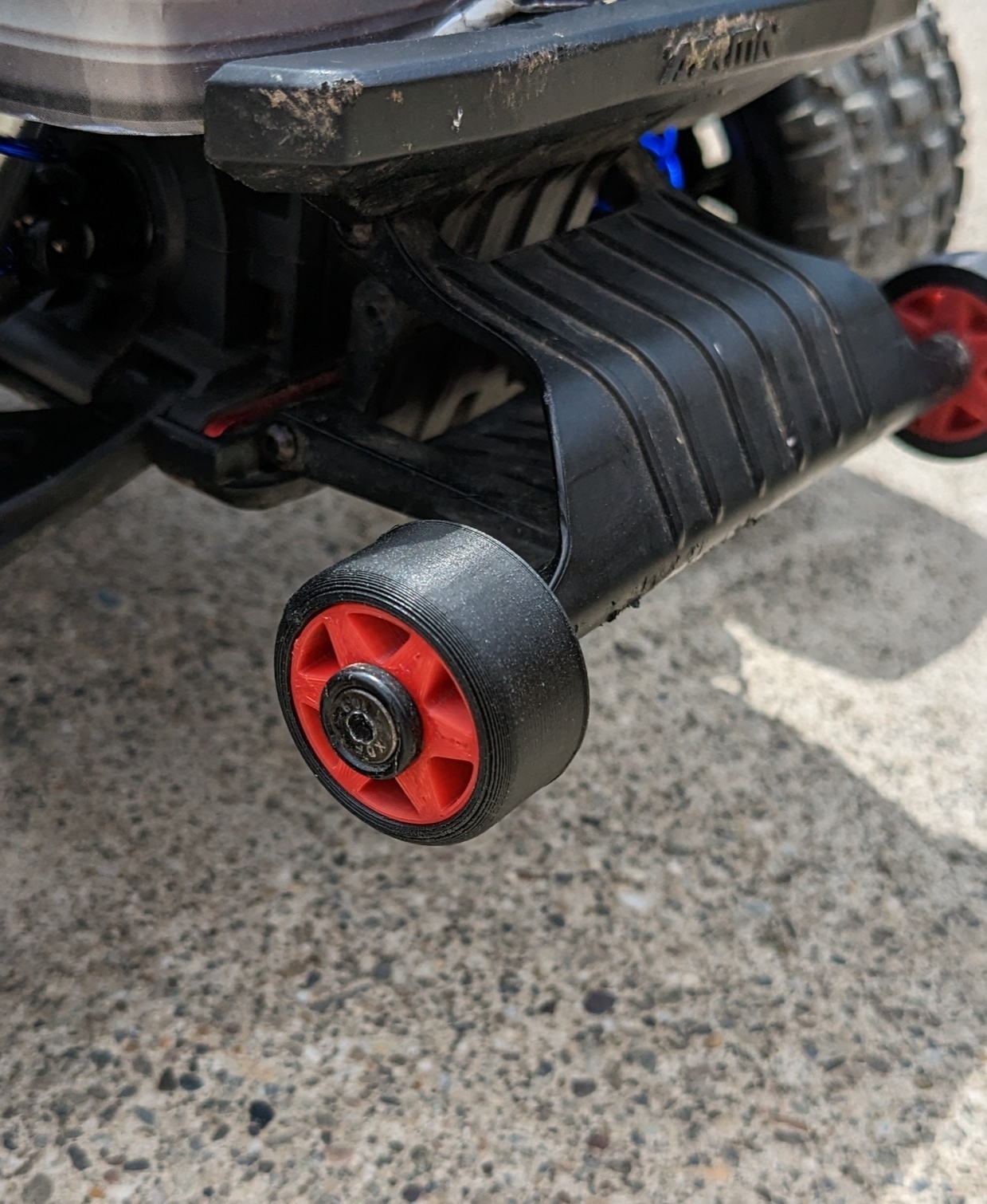 Free 3D file Arrma RC Wheelie Bar Wheels - 3 Types 👽・Design to download ...