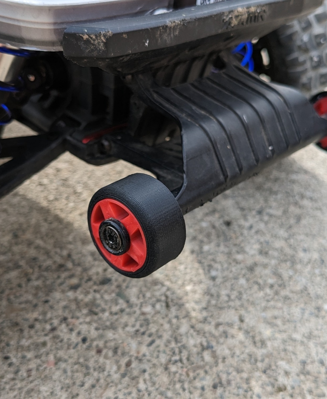 Free 3D file Arrma RC Wheelie Bar Wheels - 3 Types 👽・Design to download ...