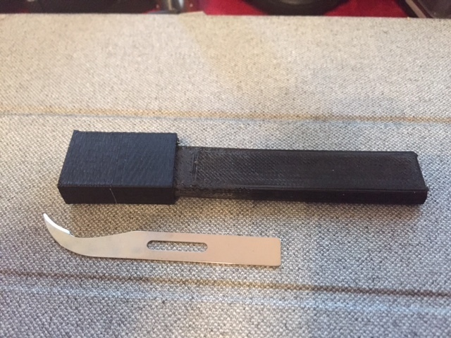 Free 3D file Scalpel printed on Da Vinci printer inserting Stitch ...