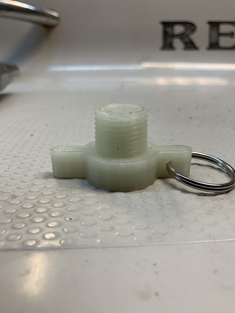 Free 3D file 1/2in NPT Quick Boat Plug Key Chain・3D print design to ...