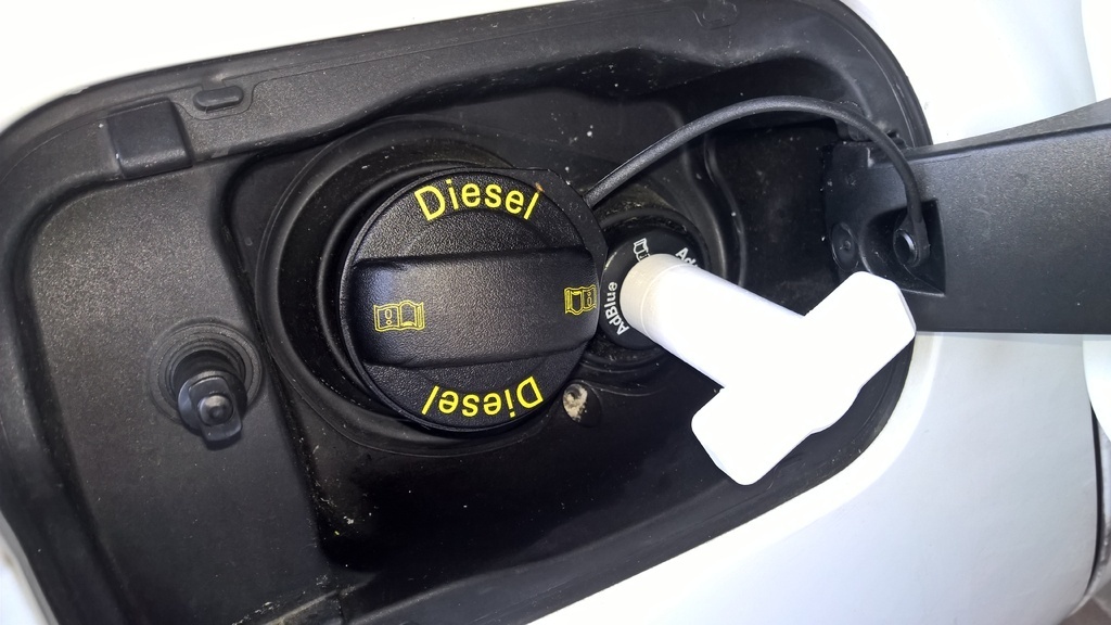 Free 3D file ADBlue opener・Template to download and 3D print・Cults