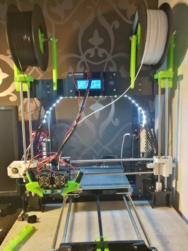 Free 3D file "Hulk" Frame Brace Remix for the Anet A8-M・3D printing template to download・Cults