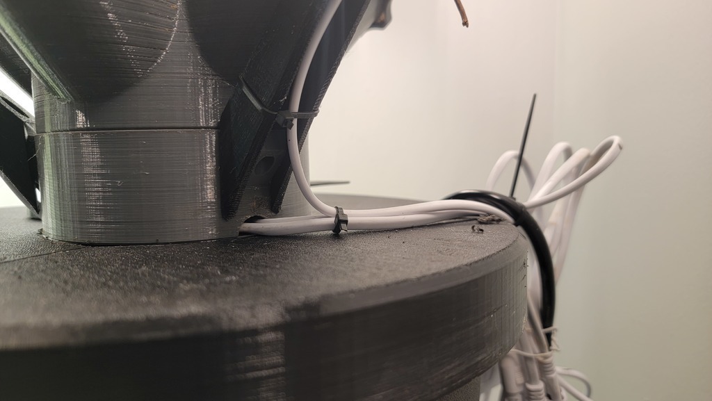 Free 3D file Hydroponic tower garden LED mount 🌳・3D printable model to ...