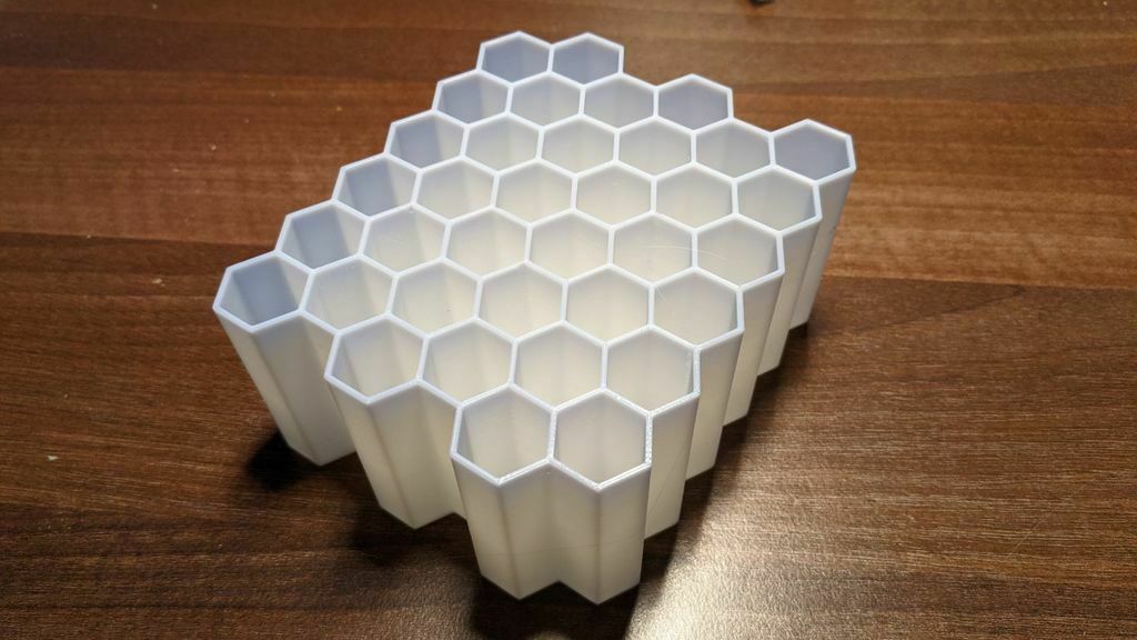 Free 3D file modular hexadecimal pencil holder - 36 pencils・3D print ...