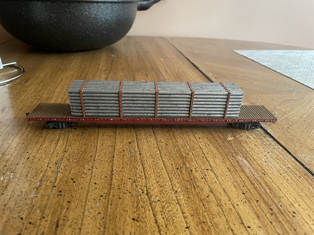 Free 3D file HO Scale 75ft Flatcar Freight Train car with a Pipe Load 🚆 ...
