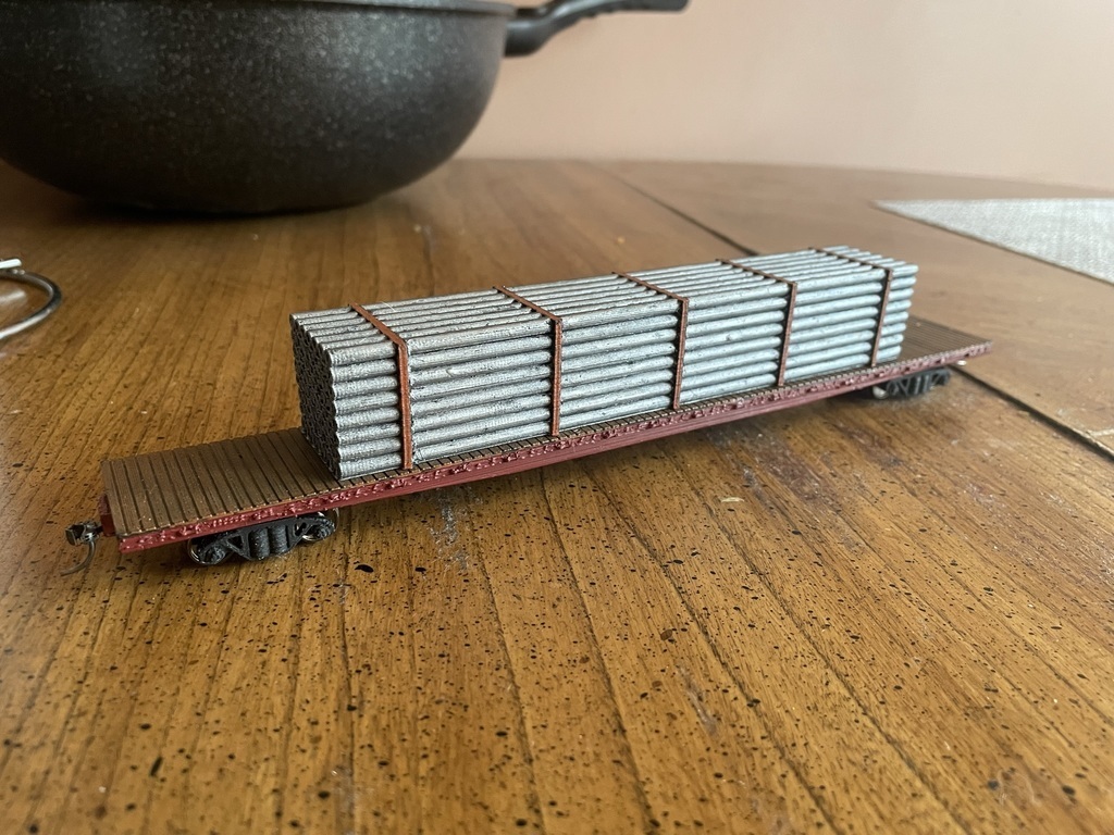 Free 3D file HO Scale 75ft Flatcar Freight Train car with a Pipe Load 🚆 ...