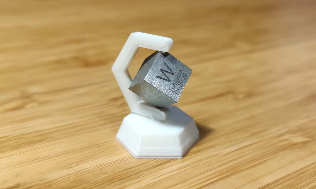 Free 3D file 1 cm Cube Stand・3D print design to download・Cults