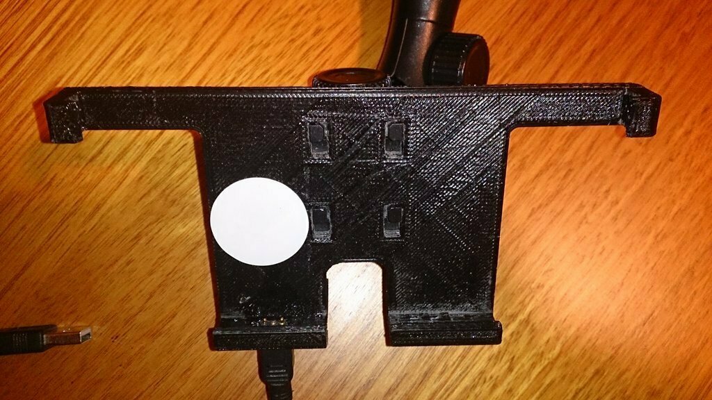 Free 3D file Sony Xperia Z charging car mount・3D print model to ...