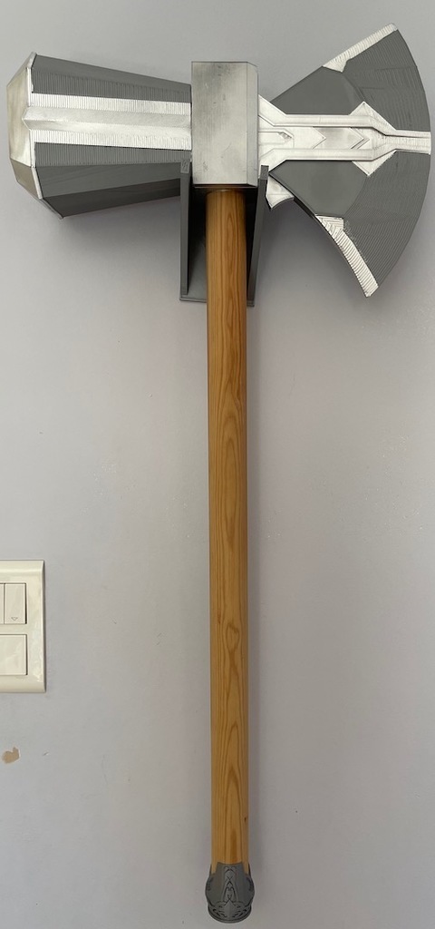 Fichier 3D gratuit Stormbreaker de Thor grandeur nature 🪓・Design à ...