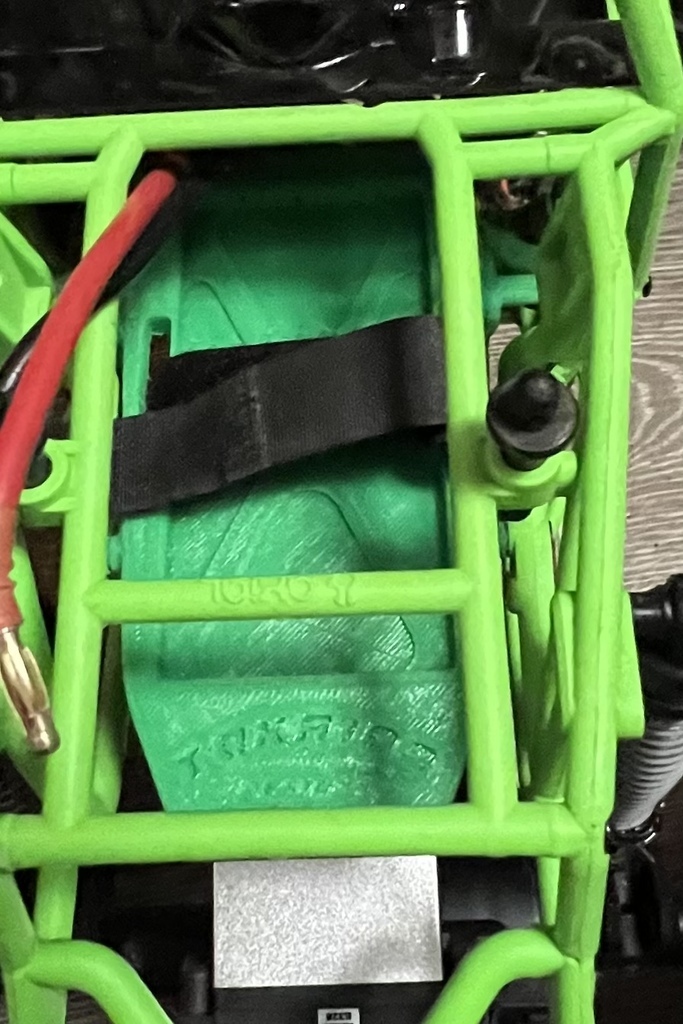 Free 3D file Axial smt-10 front battery relocation plates・3D printable ...