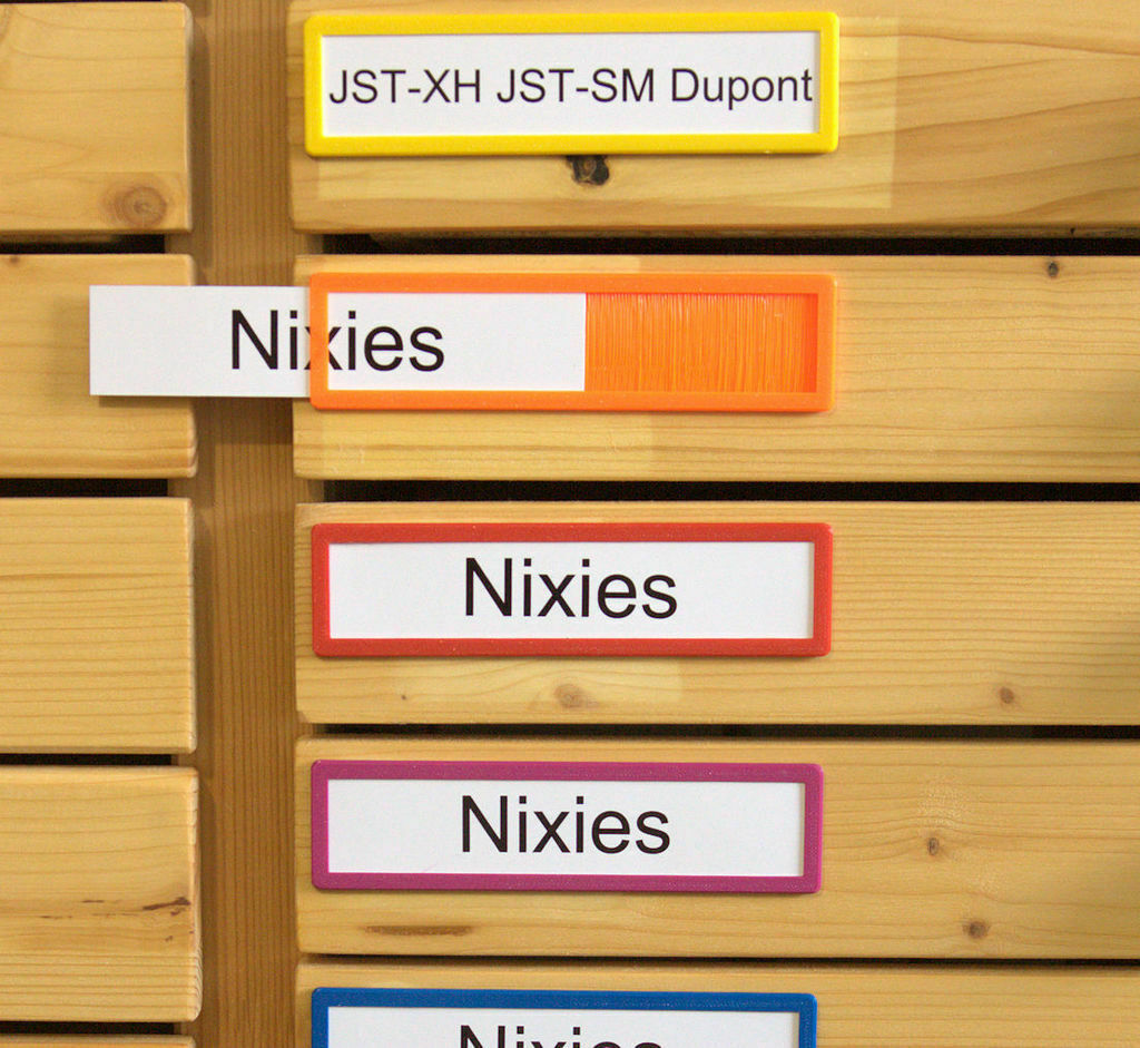 Free 3D file Slide-in Label Holder 🏷️・3D print object to download・Cults