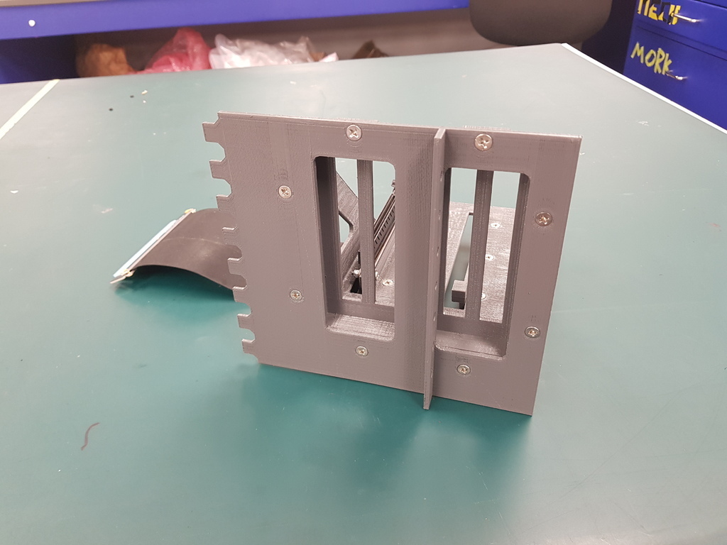 Free 3D file GPU Vertical Mount - SLI 🖥️・3D printing design to download ...