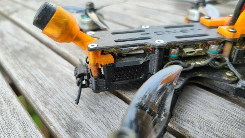 Archivo 3D gratis JeNo Soporte VTX Unidad Aérea O3 + Antena Rx・Diseño ...