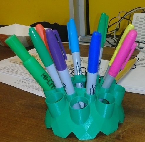 Free 3D file pen holder・3D printing model to download・Cults