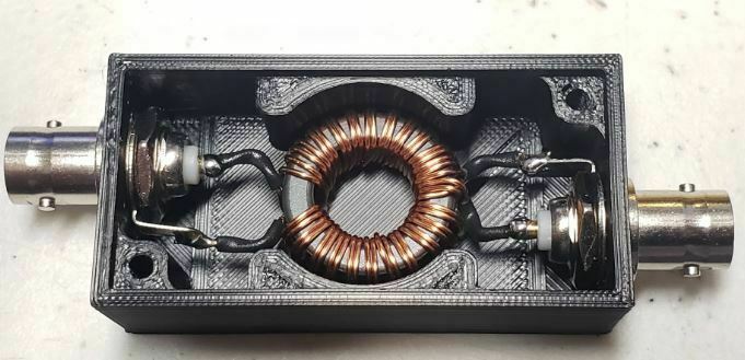 Free 3D file QRP choke case・Design to download and 3D print・Cults