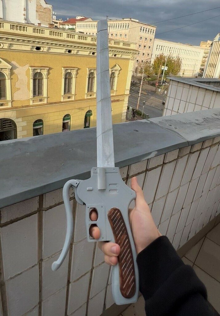 Free 3D file Grip for AOT sword 🗡️・Object to download and to 3D print・Cults