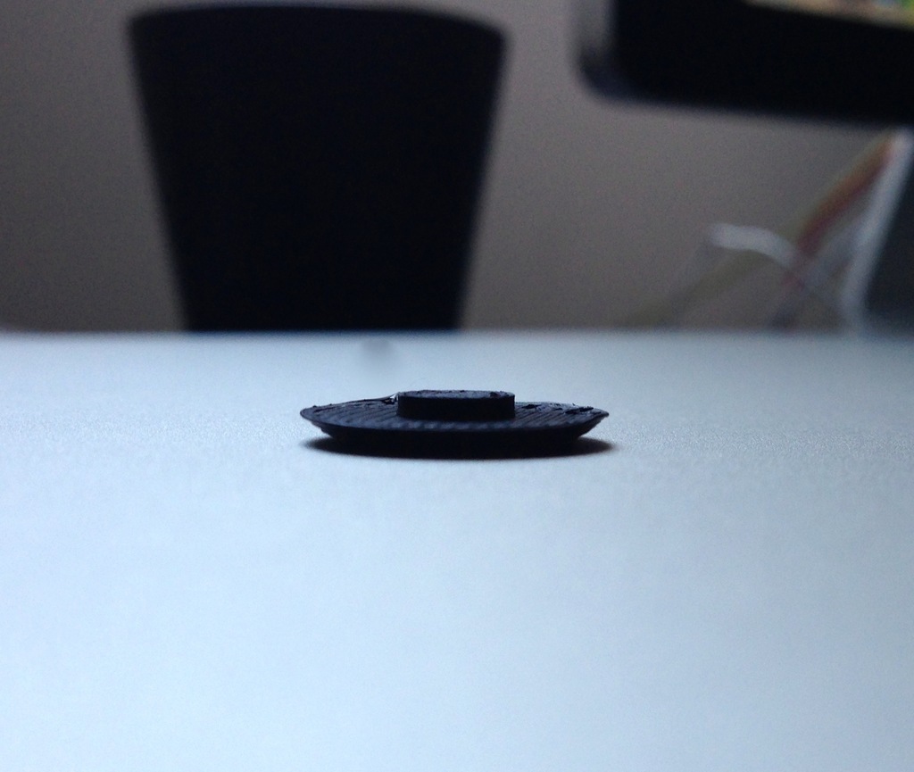 Free 3D file Macbook pro feet・Design to download and 3D print・Cults