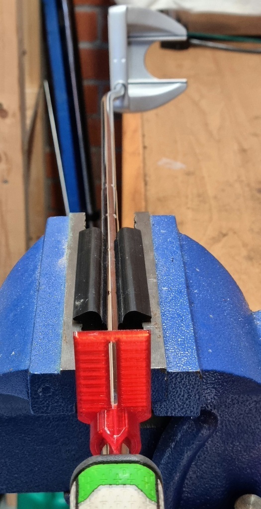 Free 3D file Golf grip alignment aid・3D printer model to download・Cults