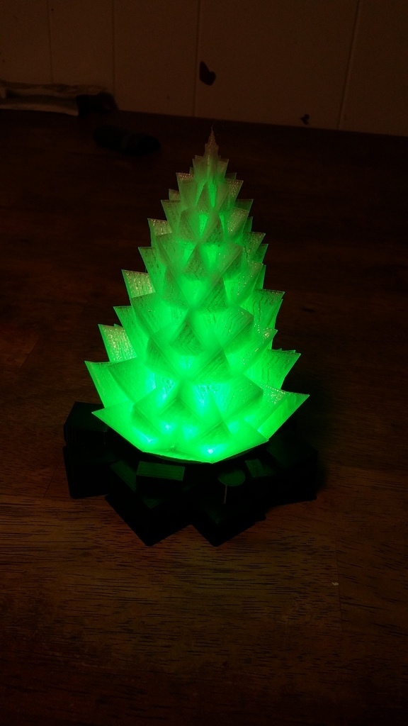Free 3D file LED Christmas tree・3D printer model to download・Cults