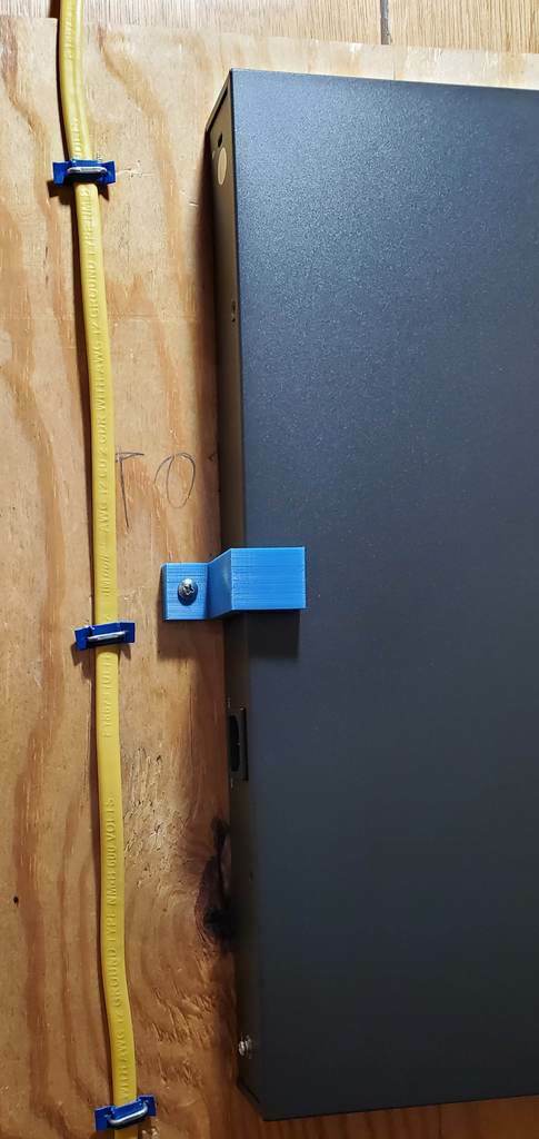 Free 3D file 1u Wall mount 🔌・3D printing model to download・Cults