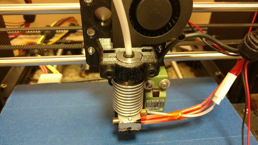 Free 3D file Minimal E3D Clamp 🗜️・3D print design to download・Cults