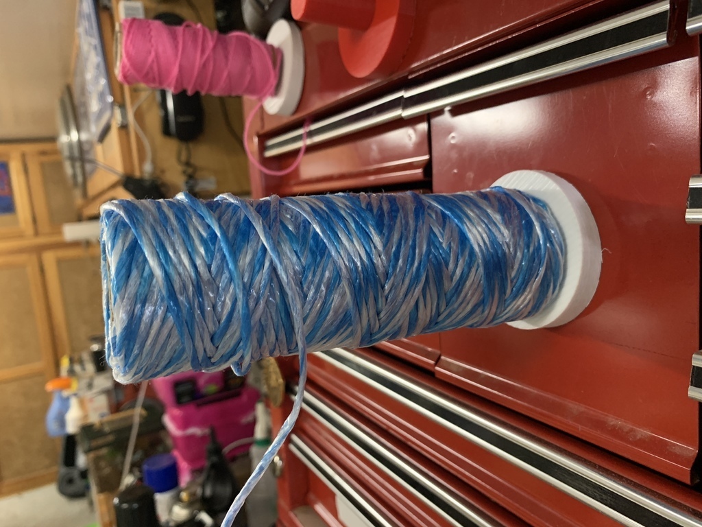 Free 3D file Mount for spool of string 🧹・3D printable design to ...