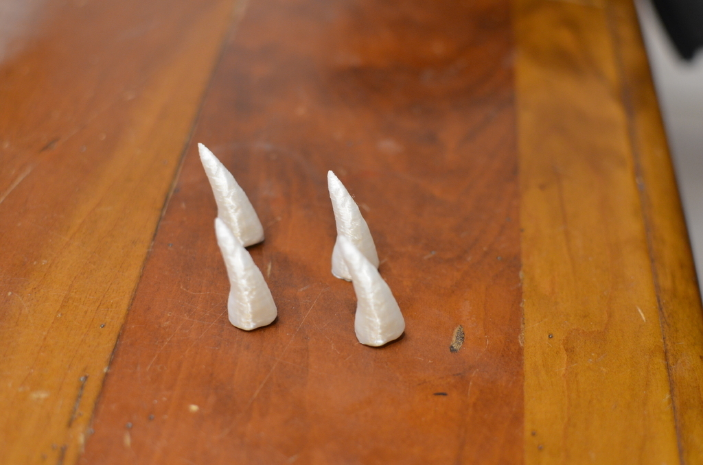 Free 3D file Terror in meeple city - T-REX teeth - boardgame components ...