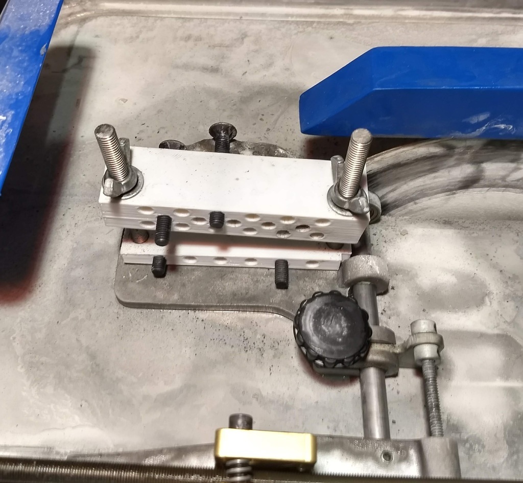 Free 3D file Rock Clamp for Barranca Diamond BD-10 Rock Saw・3D printer ...