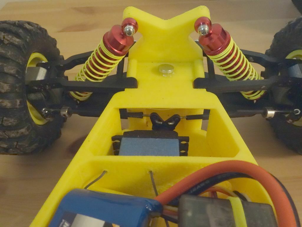 Free 3D file Cheap and quick RC car, easy to print 🚗・3D printable model ...