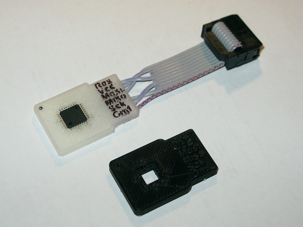 Free 3D file ISP Flasher Adapter for Mega8 Atmel AVR TQFP32 🔌・3D ...