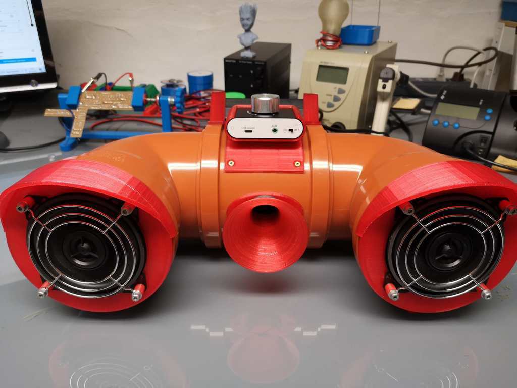 Free 3D file Bluetooth Boombox aus Abflussrohr・3D printing template to ...