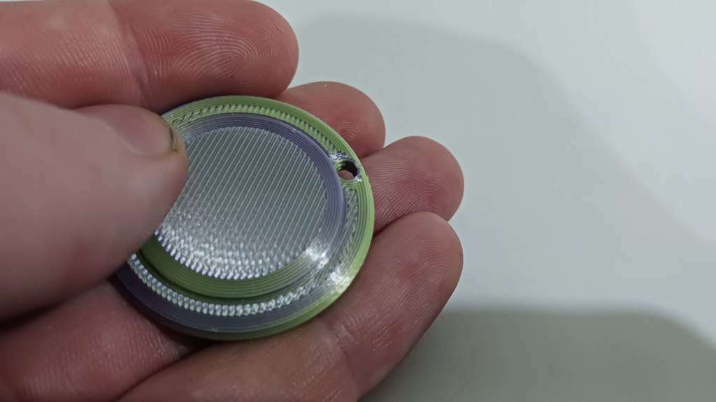 Free 3D file Bluesky / Threads Logo NFC Tag Holder 🎭・Model to download ...