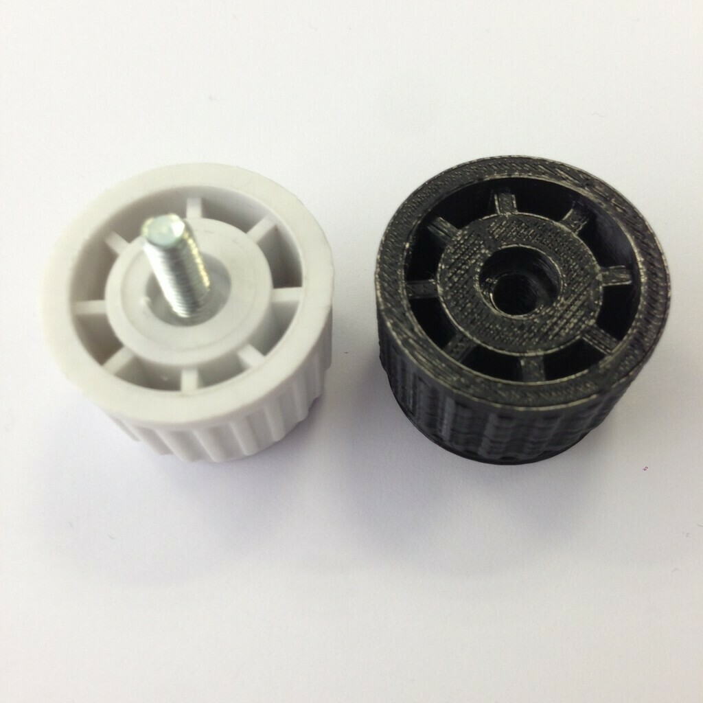 Free 3D file foot fridge essentielb・3D printable design to download・Cults