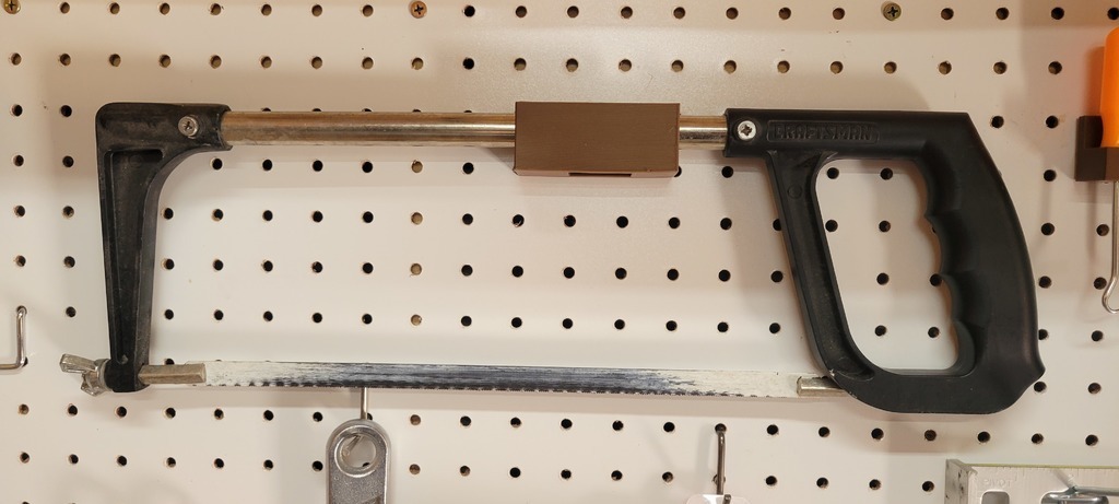 Free 3D file Hacksaw Pegboard・3D print design to download・Cults