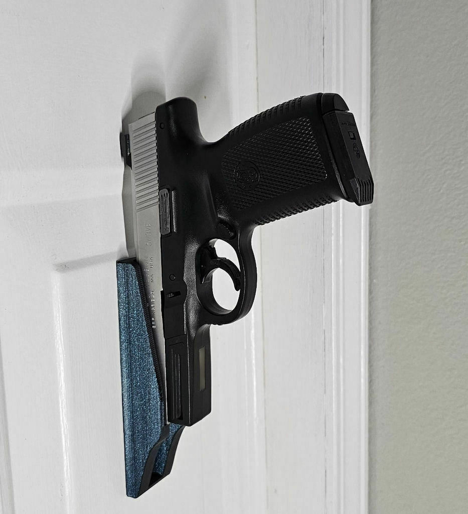 Free 3D file magnetic SW9VE mount・3D printing idea to download・Cults