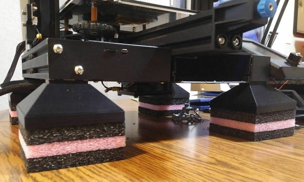 Free 3D file Ender 3 v2 riser 🦶・3D printing design to download・Cults