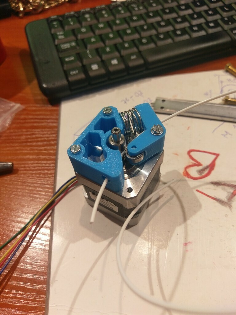 Free 3D file Compact mk8 bowden extruder 🧞‍♂️・Design to download and 3D ...