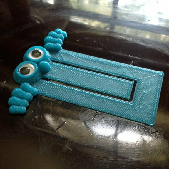 Free 3D file Googly Eyes Bookmark 👀・3D printer design to download・Cults