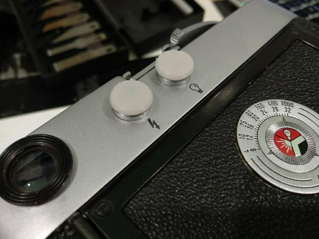 Free 3D file Leica M Sync port cover・Object to download and to 3D print ...