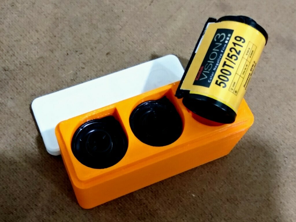 Free 3D file 135 35mm x3 film case・3D printable object to download・Cults