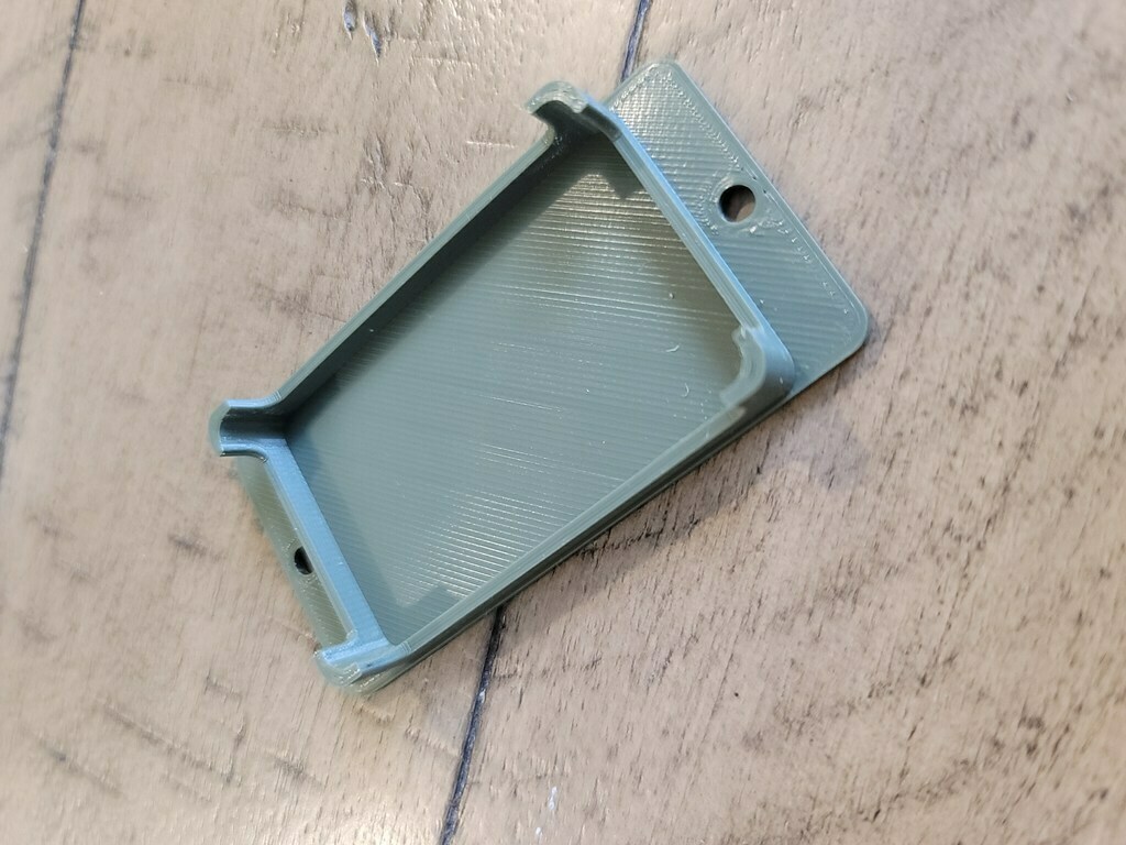 Free 3D file Zooz ZSE44 Temperature and Humidity sensor holder・3D ...